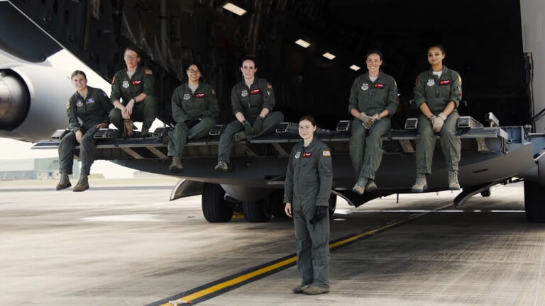 How Old Can a Woman be to Join the Military? Joining the Forces - NSIN